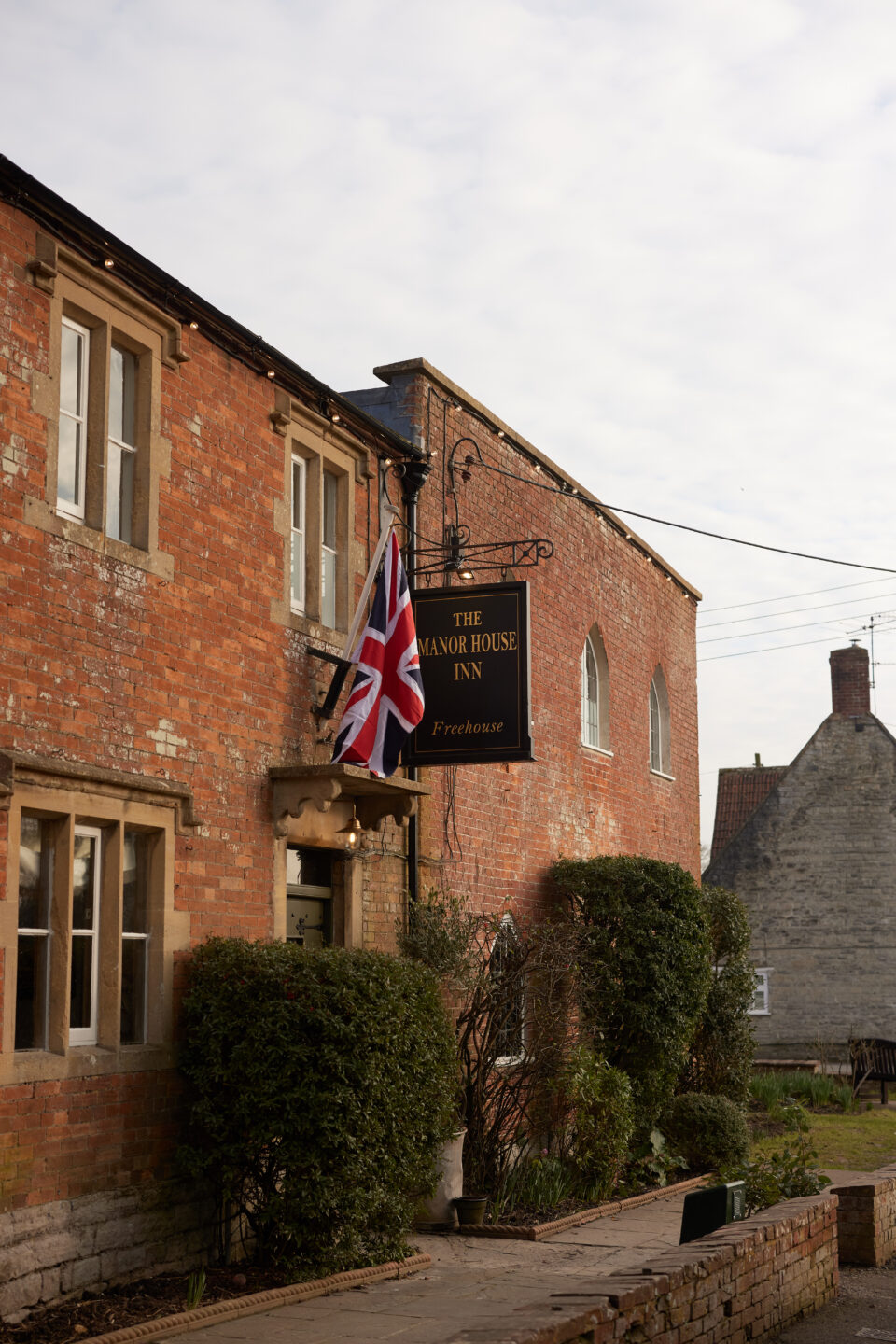 Home - Manor House Inn